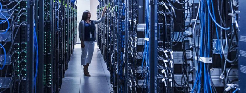 Apa itu Server? Kenapa Penting Untuk Jaringan? - Accurate Online