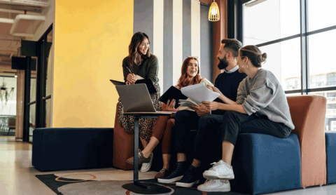 Apa itu Stakeholder Management? Ini Pengertian dan 4 Cara Mudah Membuatnya!