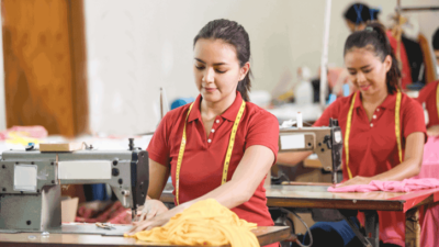 Apa itu Pabrik Garment? Ini Pengertian dan 4 Bedanya dengan Pabrik ...